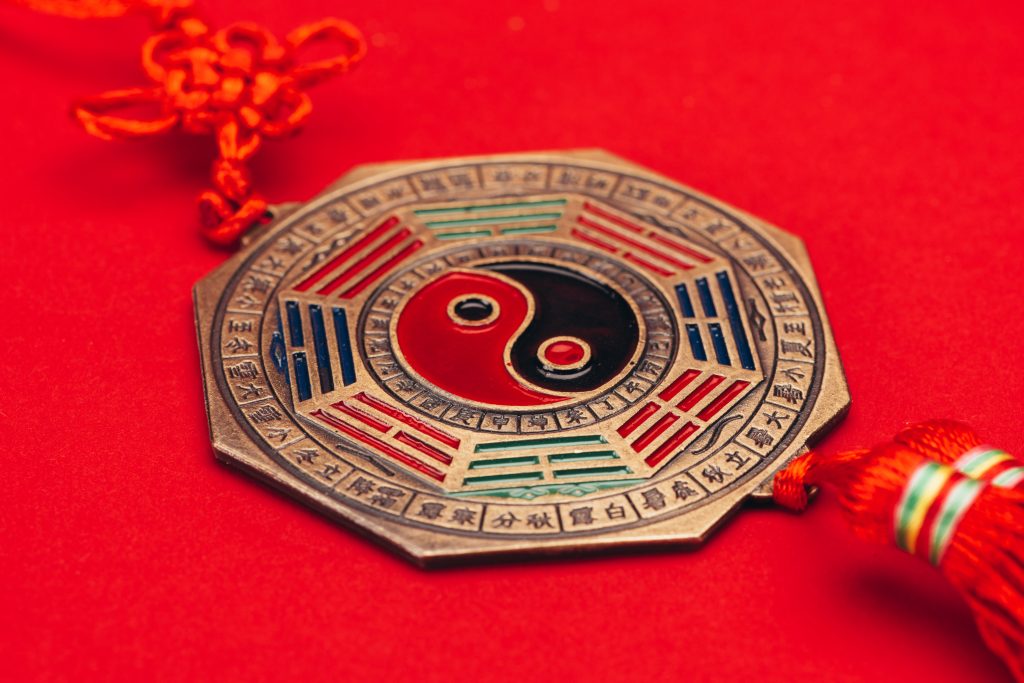 What is I Ching and its History? - Online Psychics